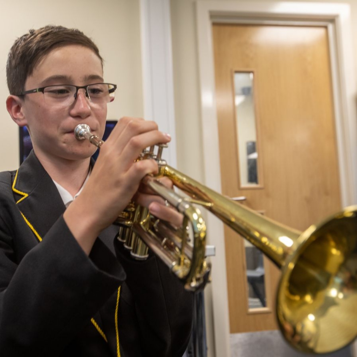 The Hollyfield School - Thames Concert Performance